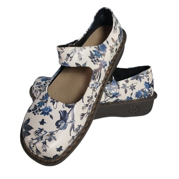 Ingaro | Shoes | Ingaro Blue Floral Mary Jane Slipresistant Nursing ...